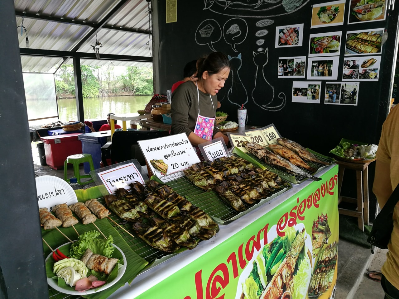 バンコクから日帰り可！蓮の花が美しい「Red Lotus market」 | TRIPPING!